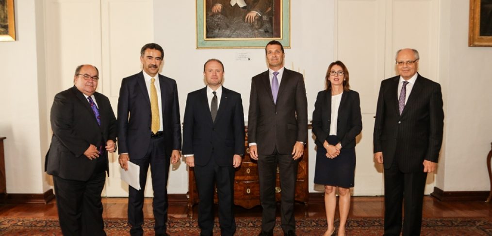 Malta Insurance Association pays a Courtesy Visit to the Prime Minister ...